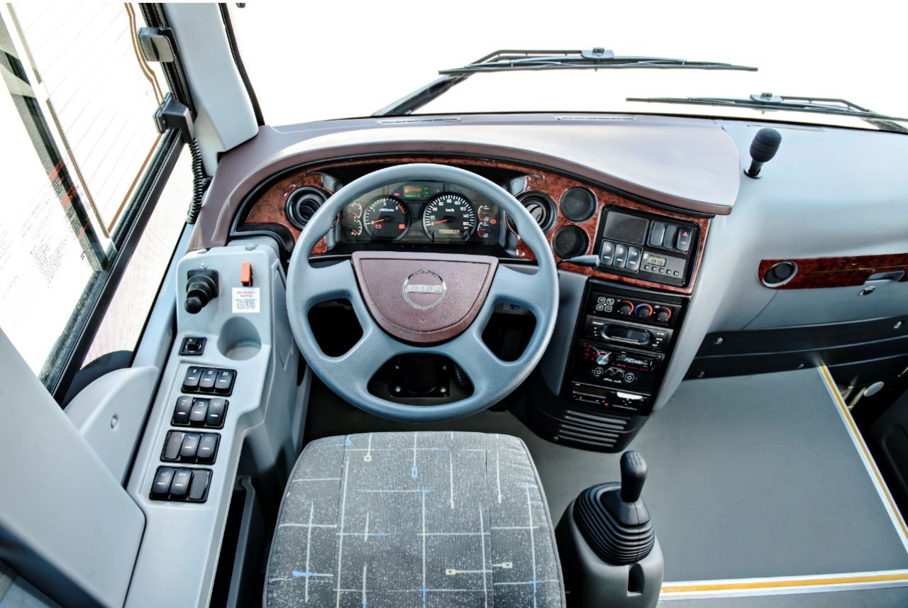 TURQUOISE | ISUZUBUS.cz - autobusy, náhradní díly, servis ISUZU ČR